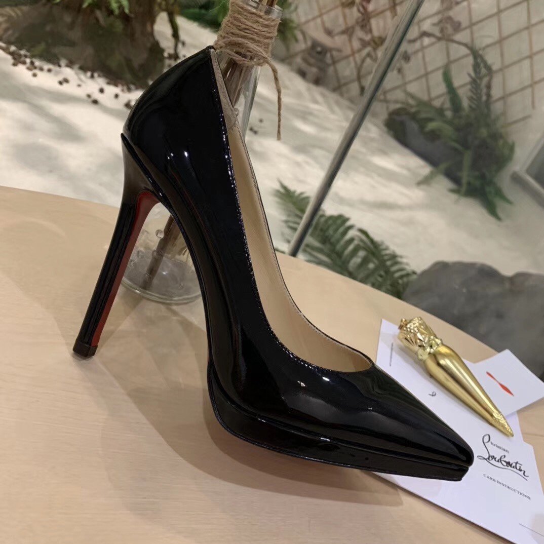 Christian Louboutin Black Patent Pigalle Plato 100mm Pumps - Victor Kicks