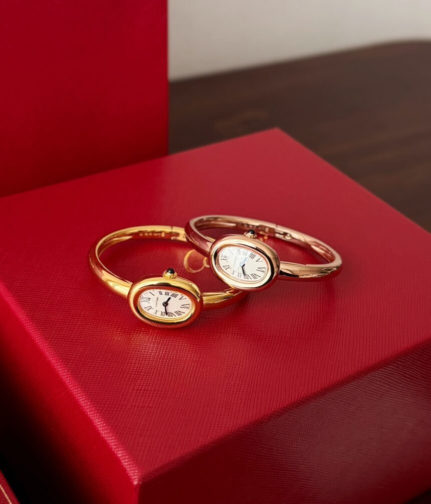 Cartier Baignoire Gold Bangle Watch. This series of round and retro ...